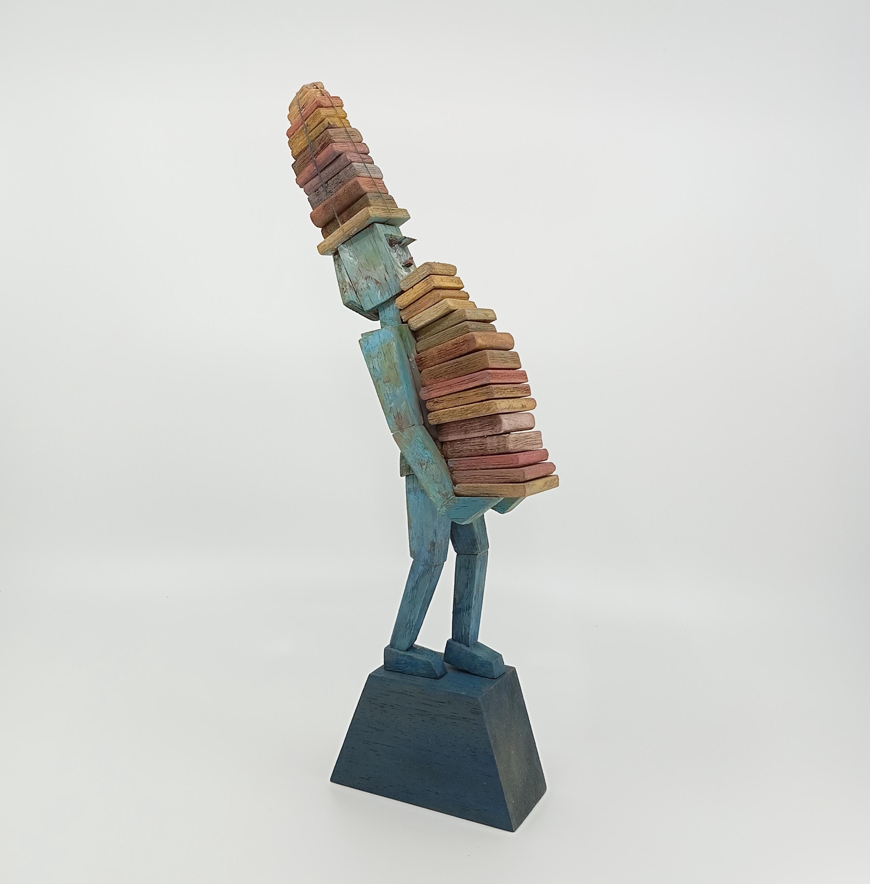 Minimalist Wooden Reading Figure, Art Deco Decoration in Living Room ...