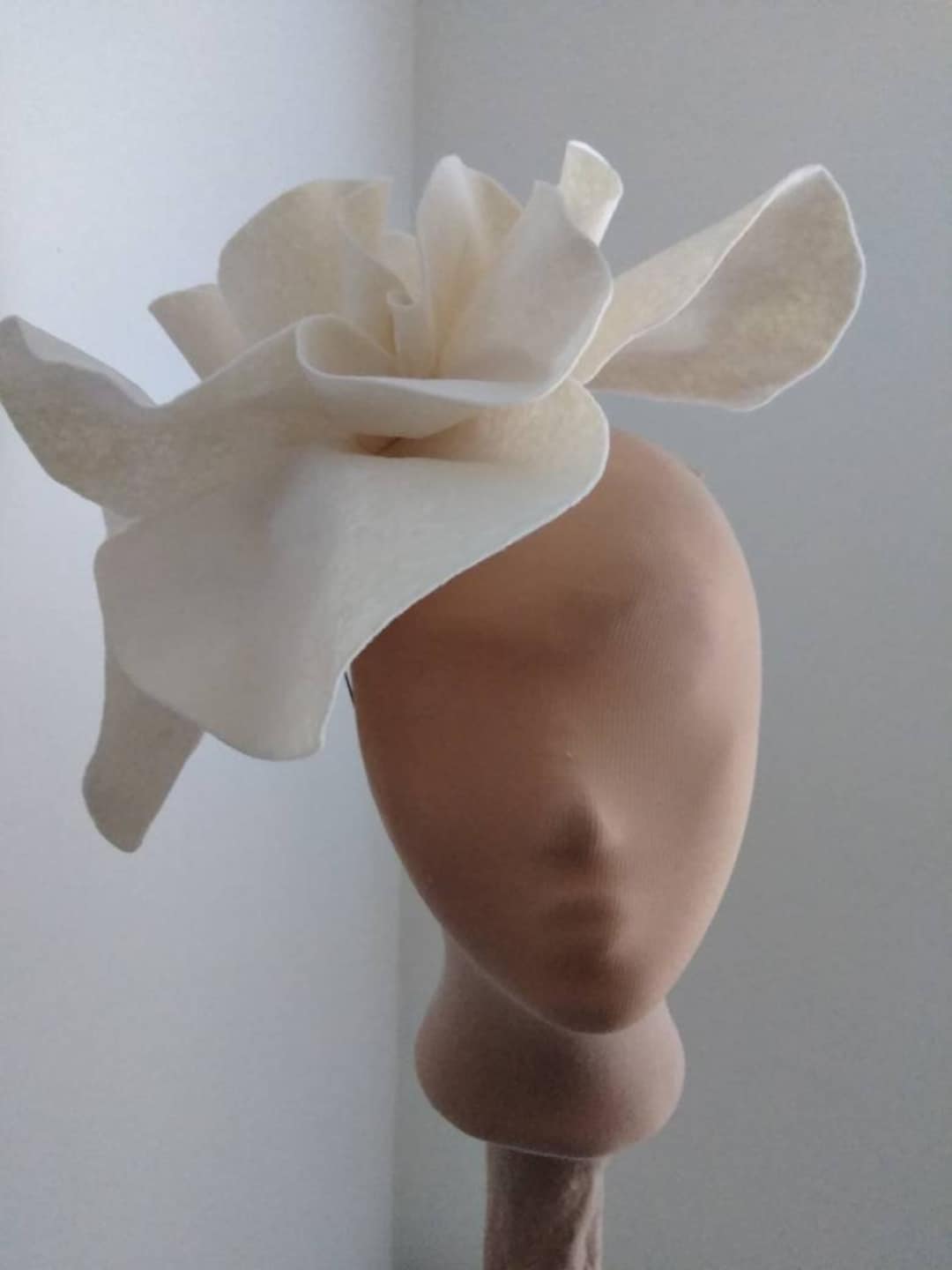 Easter, Mothers Day, Derby Cream Eggshell Felt Oversized Rosette ...