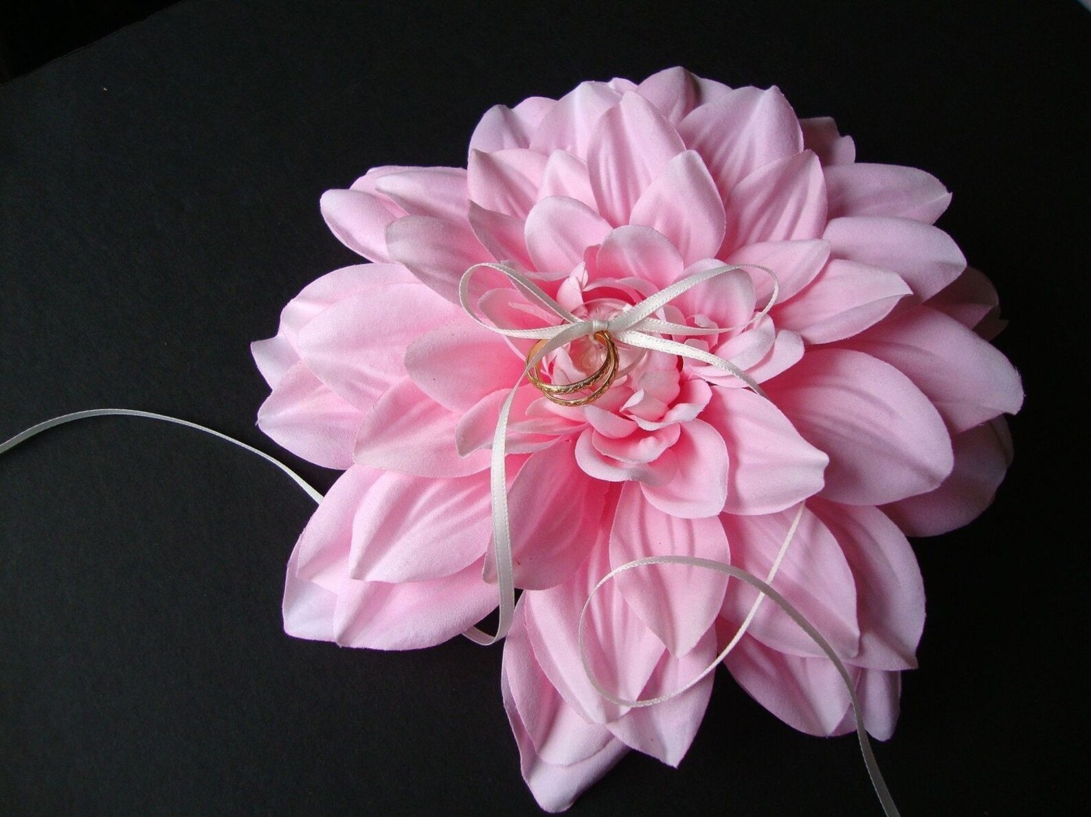 Pink Dahlia Ring Bearer Flower Customizable Ring Holder - Etsy