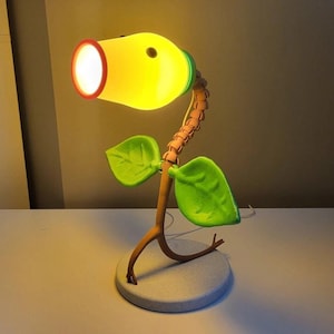 Articulated Plant LED Desk Lamp 3D Printed Statue Kit Figure Model ...
