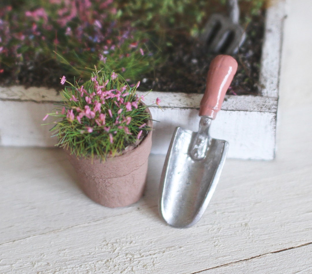 Dolls House Miniature Pink Hand Trowel - Etsy