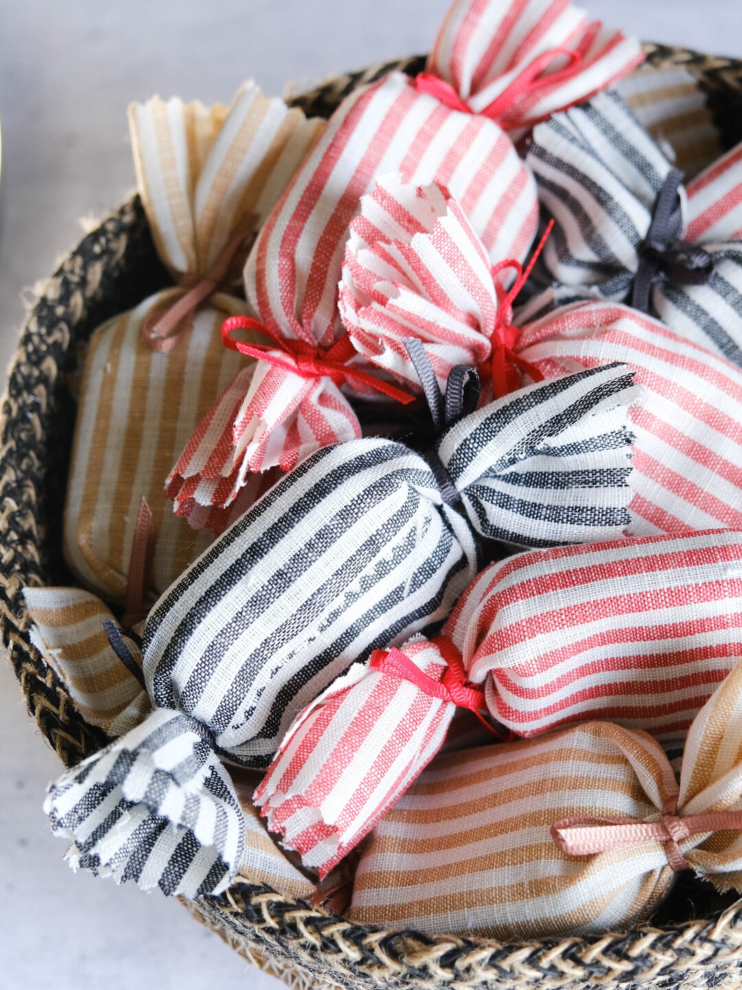 Vintage-style Humbug Candy Wedding Favors & Table Decor - Christmas ...