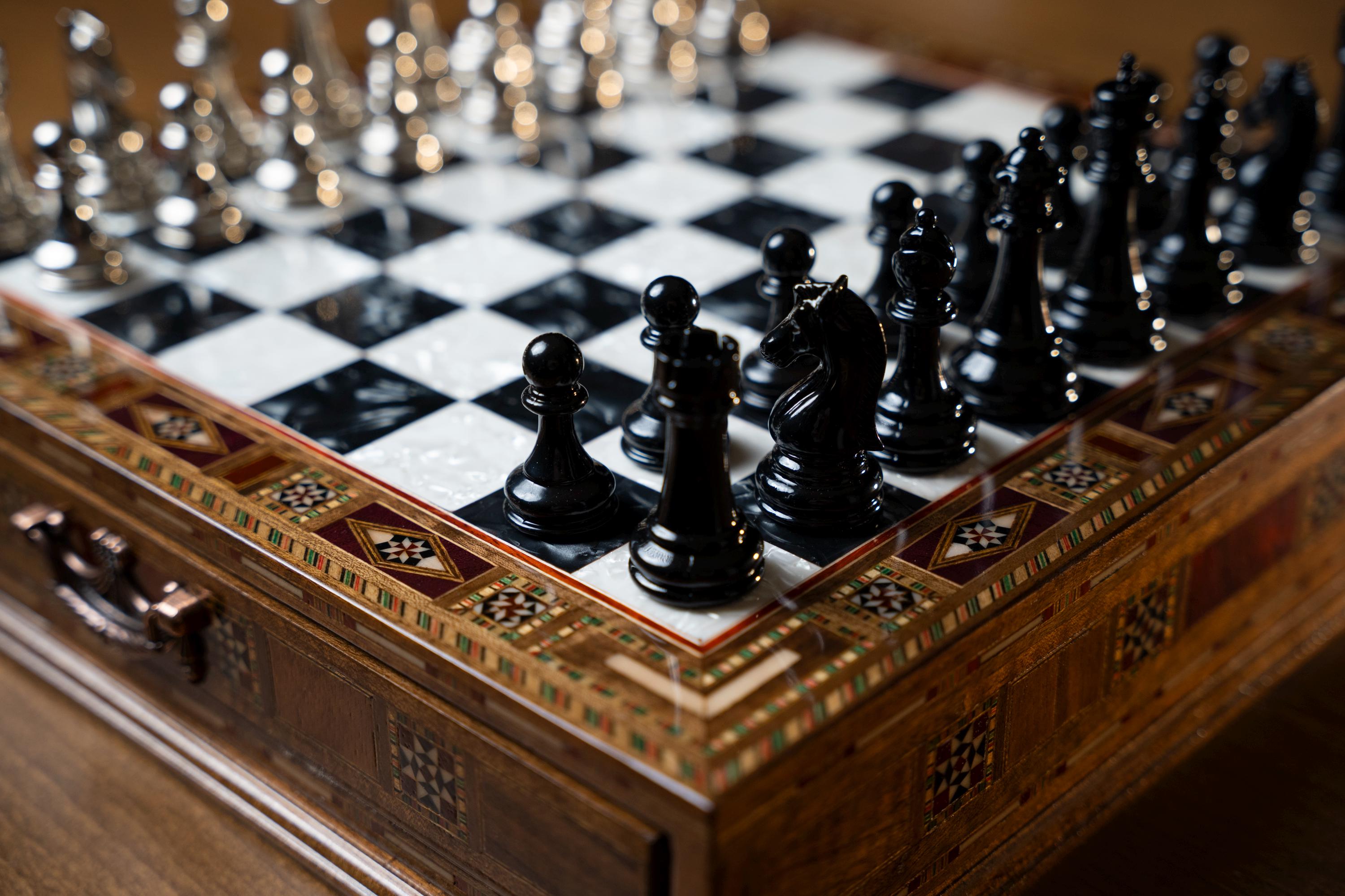 Luxury Chess Set With Board Handmade Custom Chess Board With Storage ...