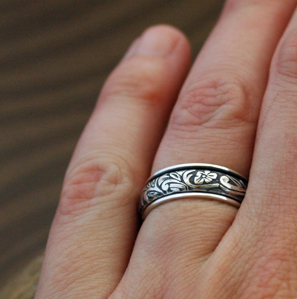 Floral Spinner Ring in Polished Sterling Silver Handmade - Etsy