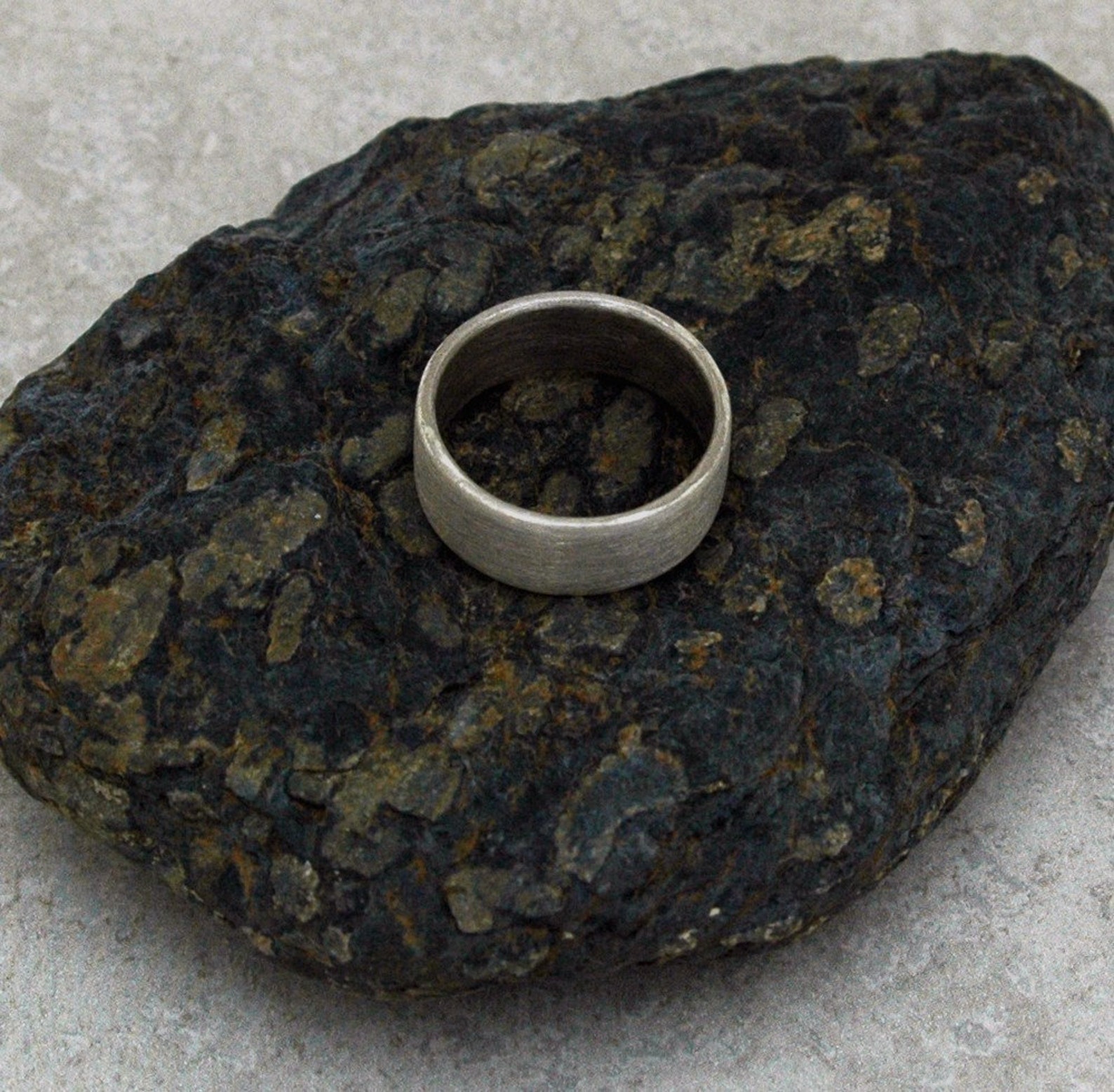 MEDIUM Brushed Matte Ring A Band for Men or Women Made to | Etsy