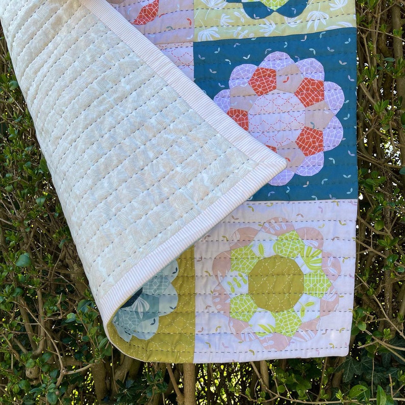 Mini Flower Power Quilt PDF Pattern - Etsy