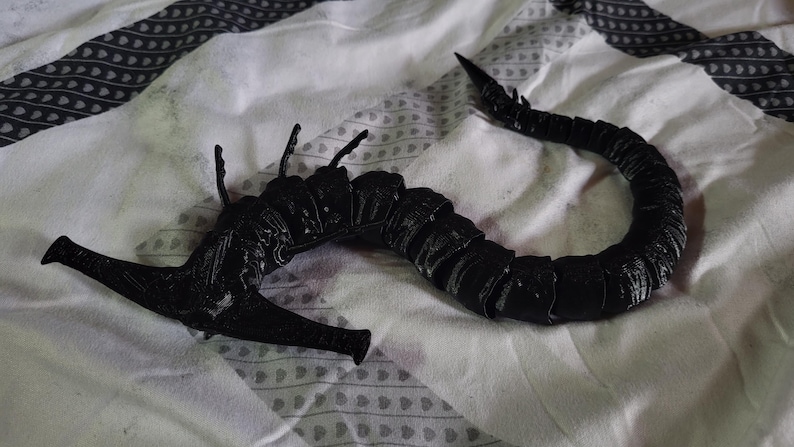 Articulated Ghost Leviathan - Subnautica - Glow-in-the-dark! - Etsy