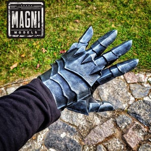 Talion's Servant's Armor - Gauntlets and Shoulder Pads STL [FOR 3D ...