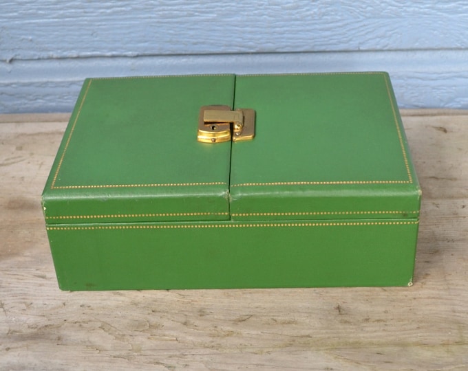 Vintage Green Jewelry Box With Pink Lining - Etsy