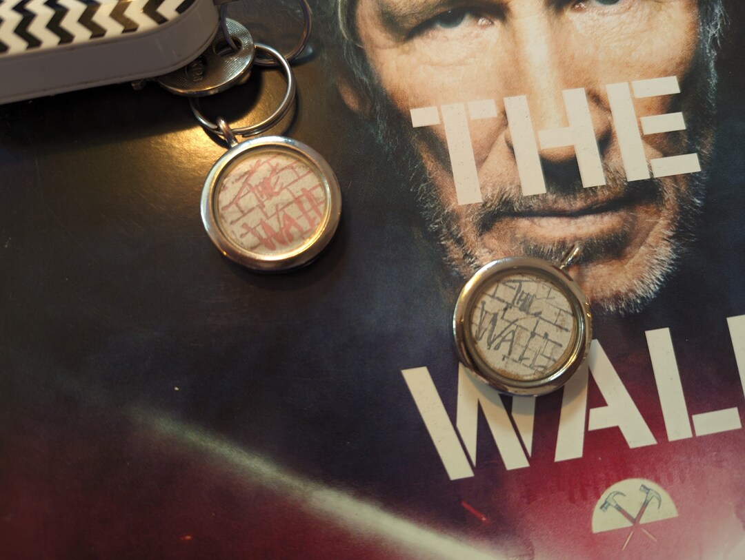 Pink Floyd the Wall Real Stage Used Brick Keyring Keychain From Wembley ...