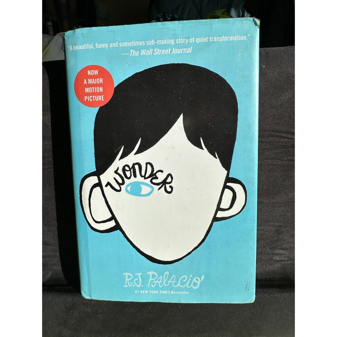 Wonder by R.J. Palacio - Hardcover - Good Condition - Etsy
