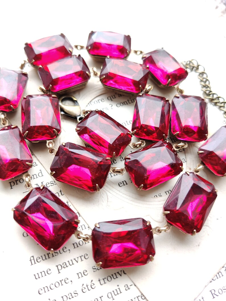 Fuchsia Anna Wintour Collet Necklace FUCHSIA Statement - Etsy