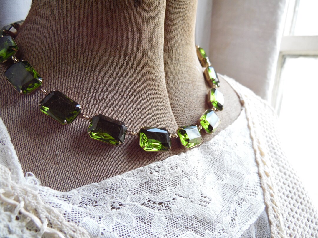 Anna Wintour Georgian Green Collet Statement Necklace, Georgian Collet ...