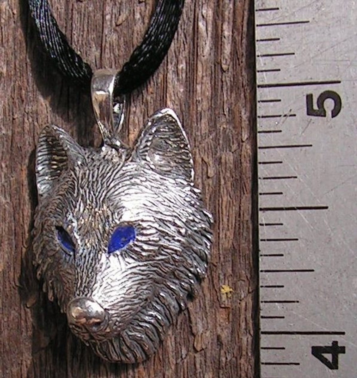 Timber Wolf Pendant With Blue Eyes in Sterling Silver - Etsy