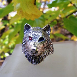 Wolf Ring With Red and Blue Eyes in Sterling Silver - Etsy