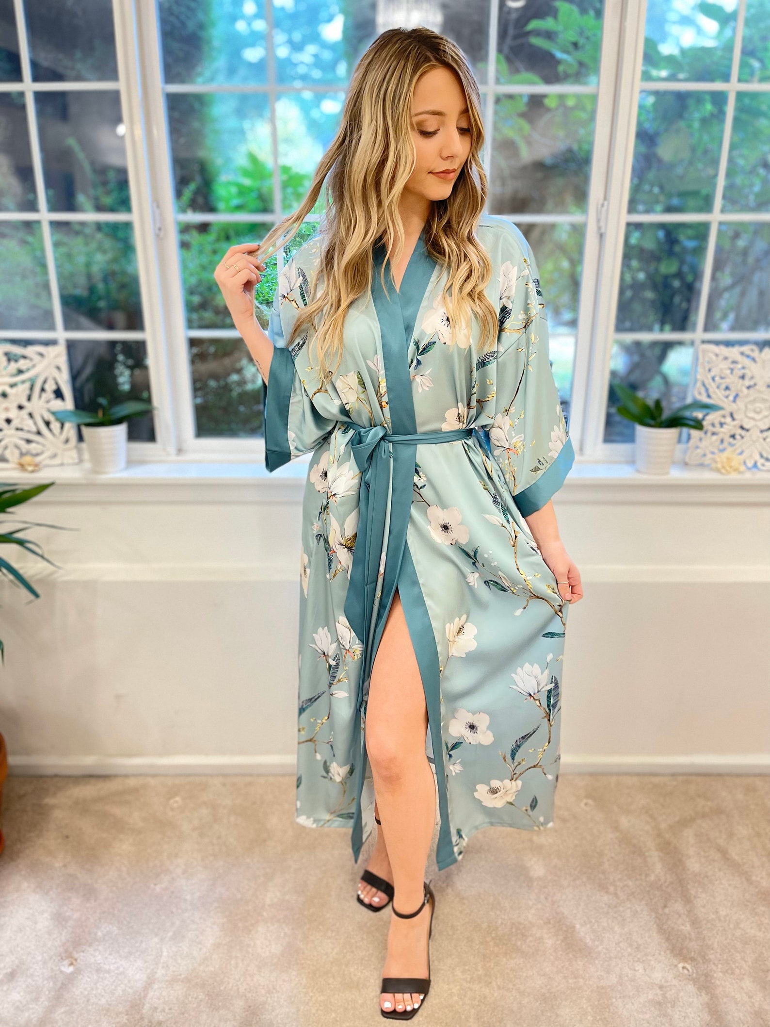 Long Soft Lightweight Silky Kimono Robe for Women, Luxury Japanese ...