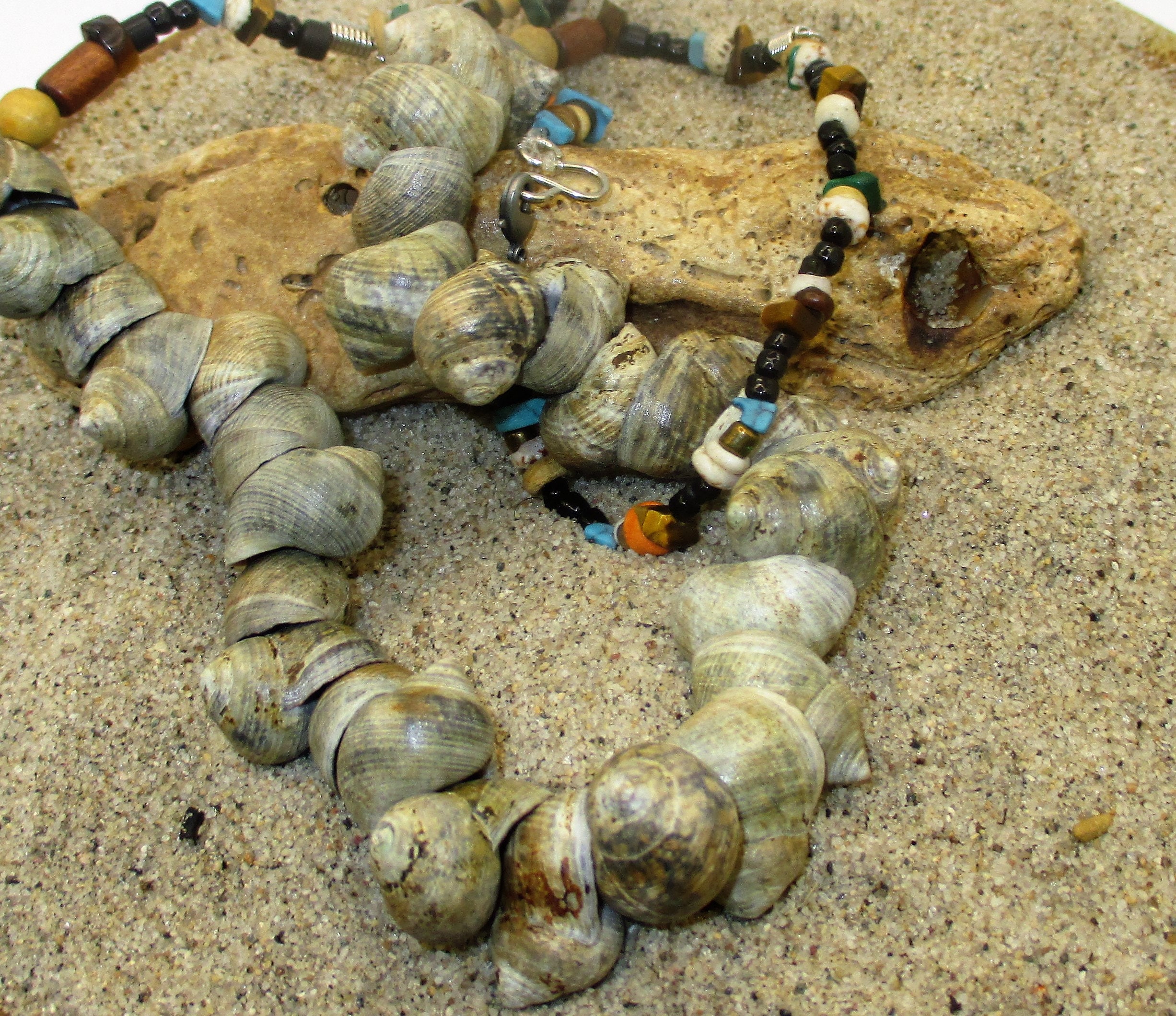 Black and Gray Periwinkle Snail Shell and Bead Necklace - Etsy