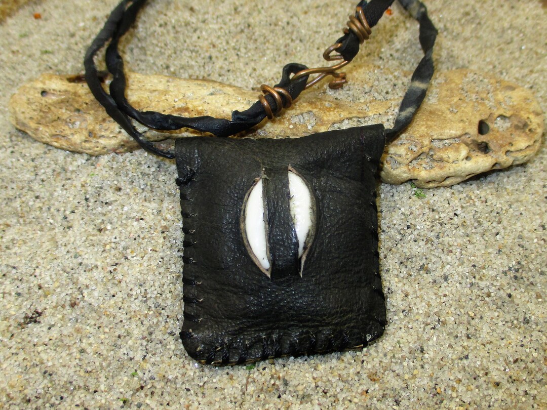 Black Leather and Cowrie Shell Gris Gris Necklace - Etsy