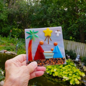 Ethnic Fused Glass Nativity Wood Stand, Desert Holy Family Scene ...