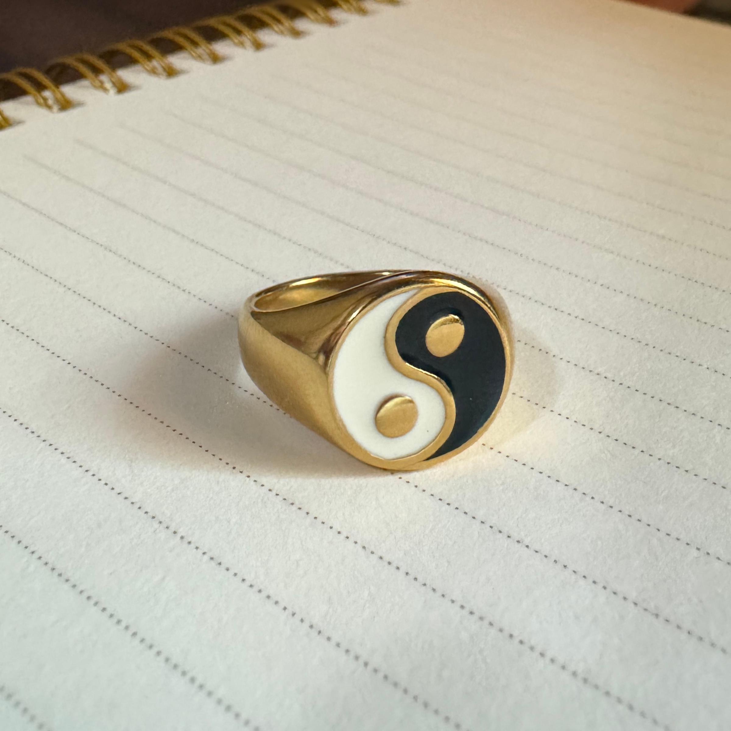 Chunky Enamel and 18K Gold Yin and Yang Signet Ring | Water-resistant ...