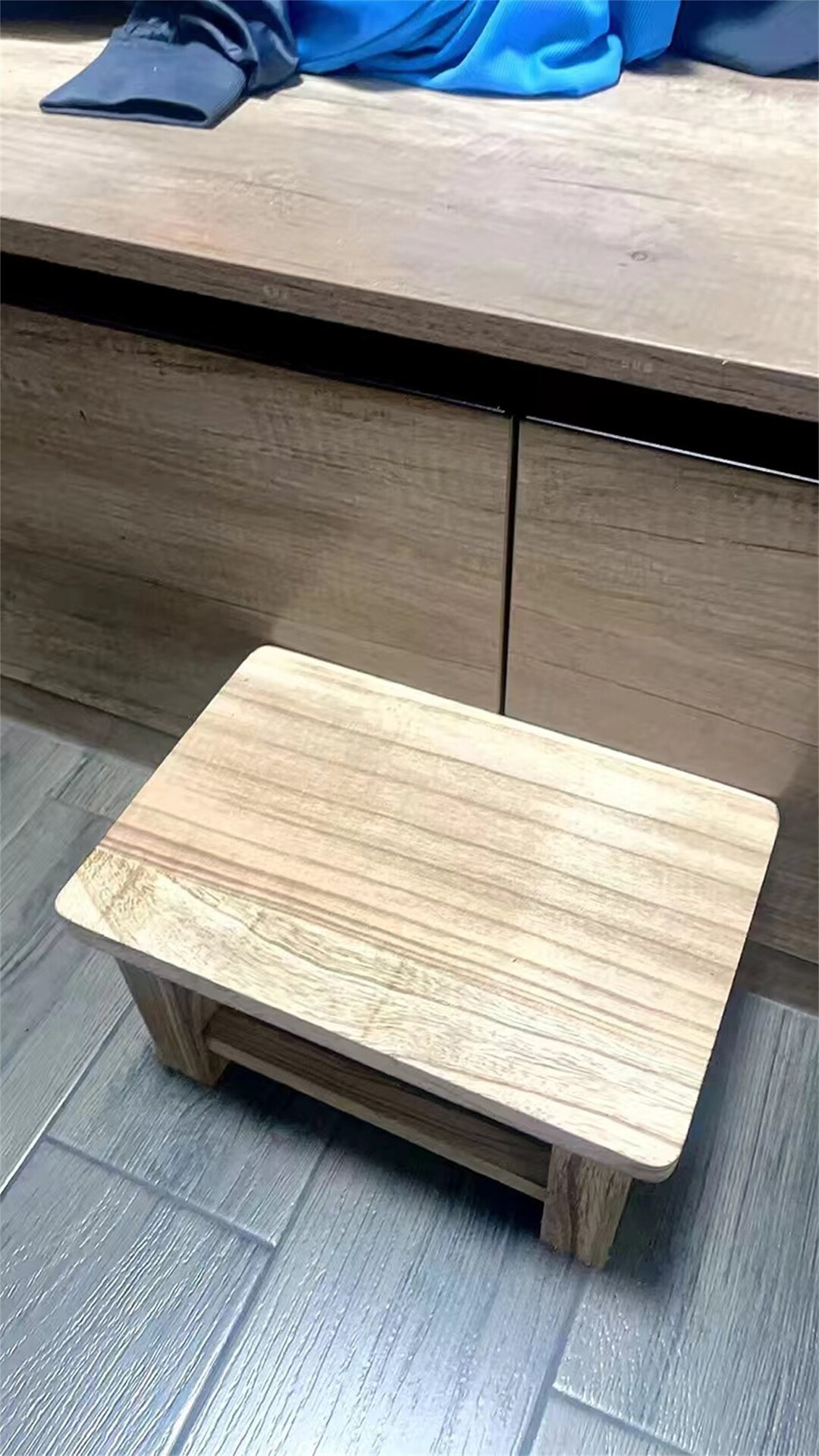 New Solid Wood Small Stool: Retro Shoe-changing Stool, Tea Table Stool ...