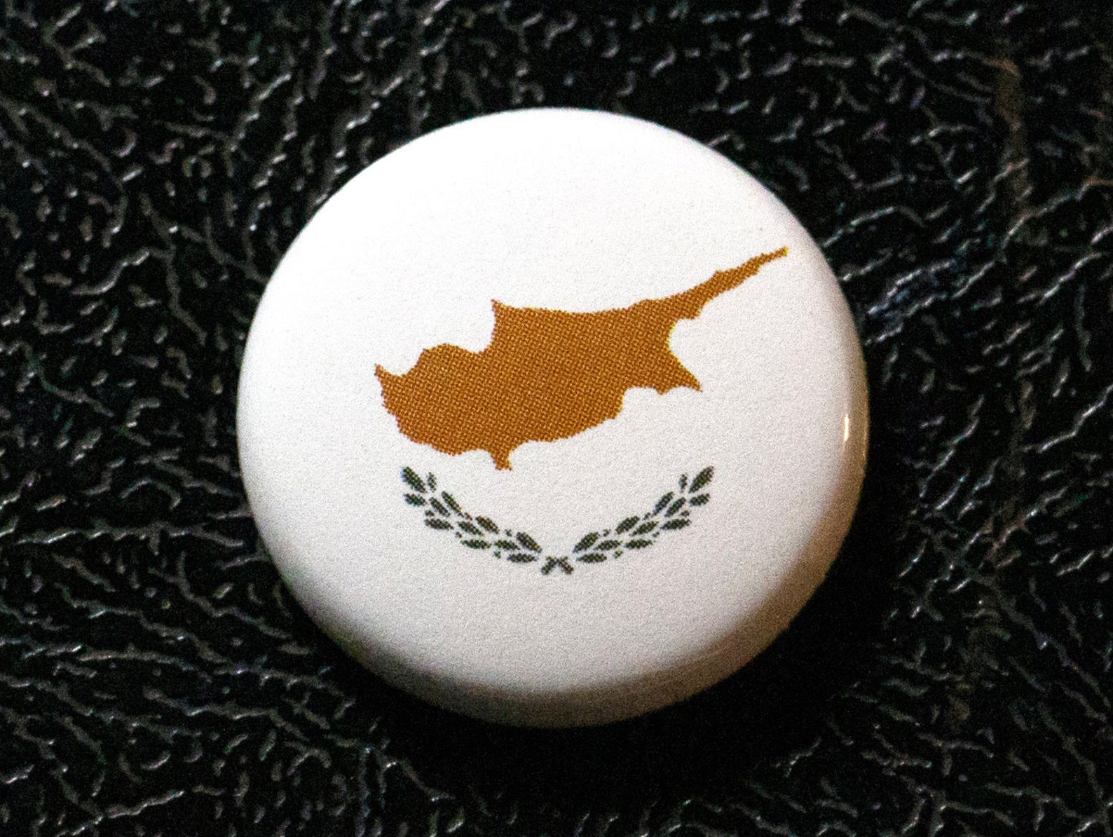 1 or 7/8 Cyprus Flag Pinback Button Pin Badge - Etsy