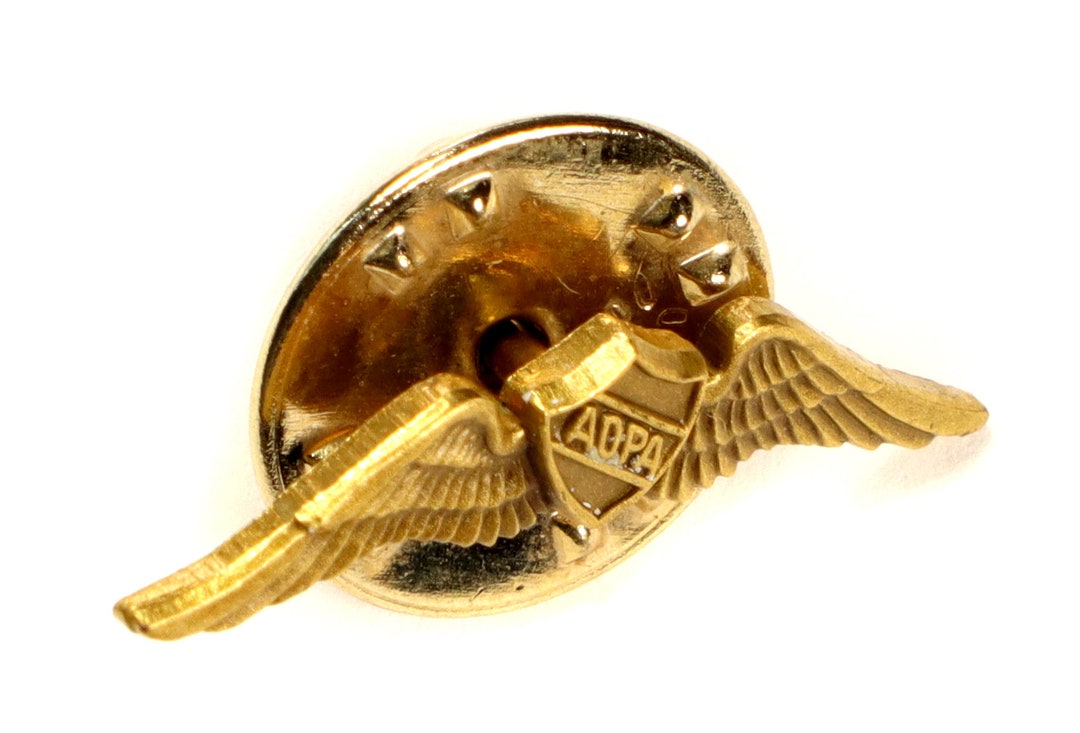 AOPA Tiny Wings Lapel Pin Aircraft Owners & Pilots Association - Etsy