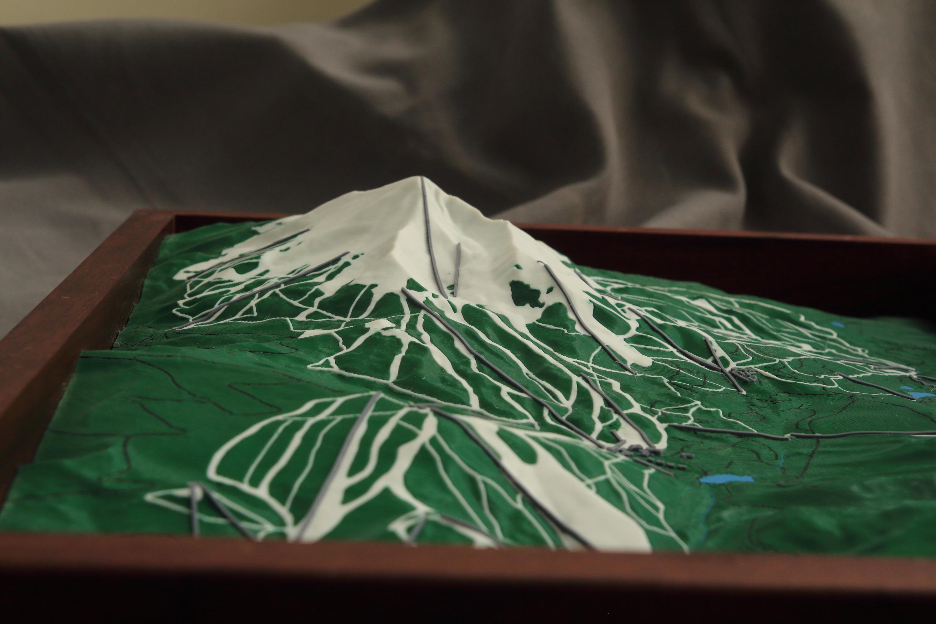 Big Sky Montana 3D Relief Map With Slopes and Lifts, Green (21.5" X 15. ...