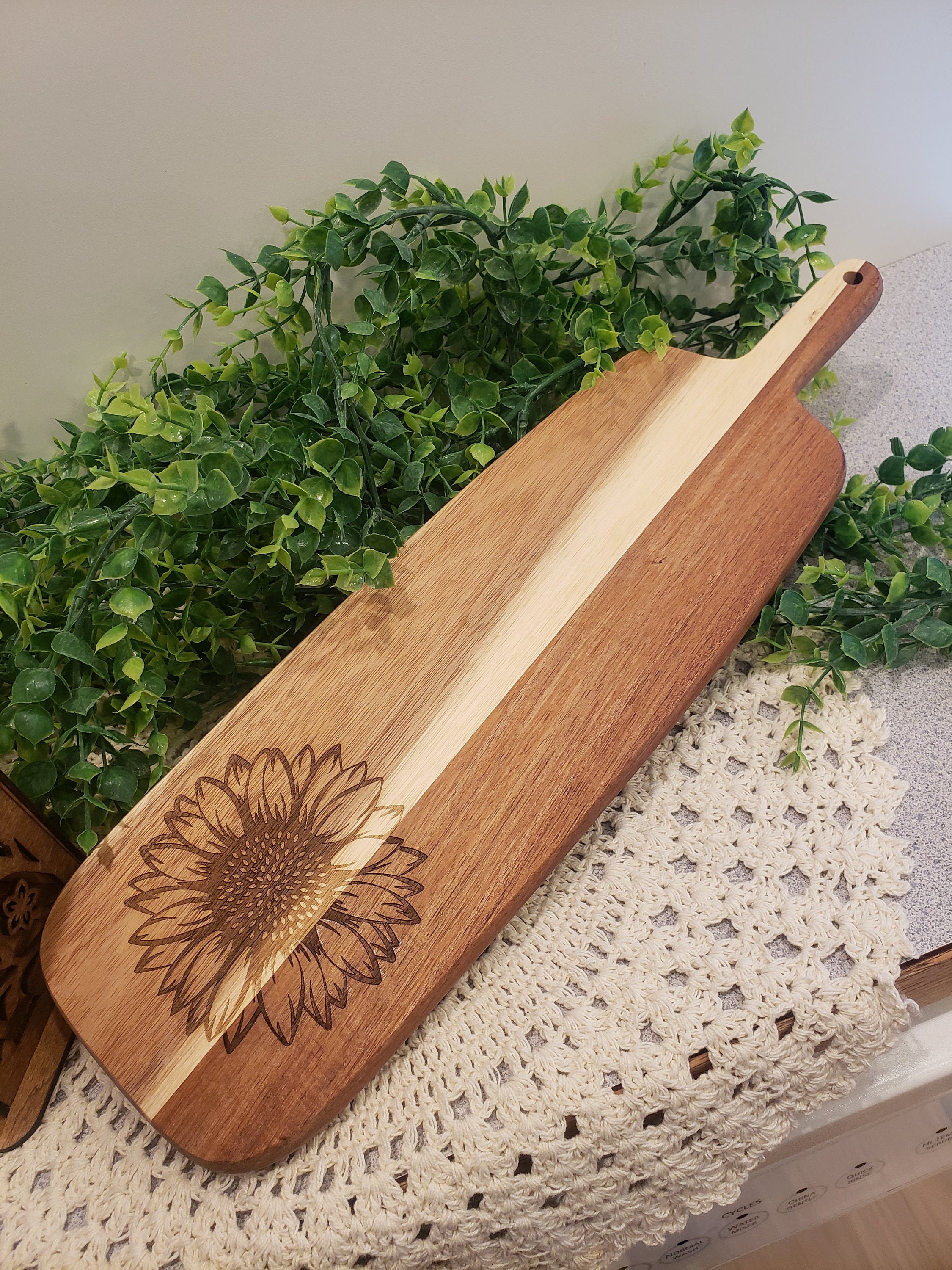 Welcome Sign Ladybugs & Flowers Hello Door Hanger Floral Wall Decor ...