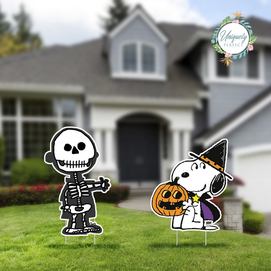 Peanuts Halloween Yard Signs, Charlie Brown Skeleton Yard Sign, Snoopy ...