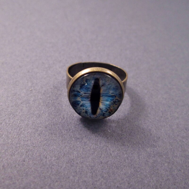 Eye Ring - Etsy