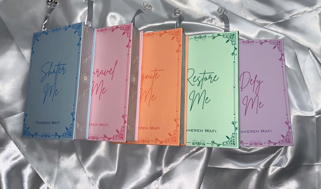 Shatter Me Tahereh Mafi Painted Edges Rebind Full Set Special Edition ...
