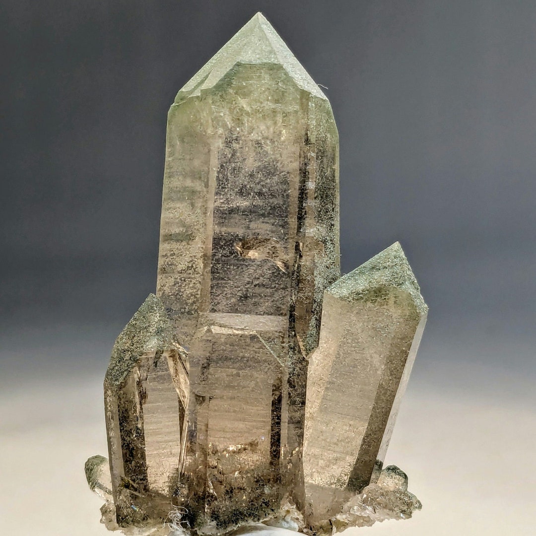 Aesthetic Wild Green Cap Smoky Quartz Cluster With Chlorite Dusting ...