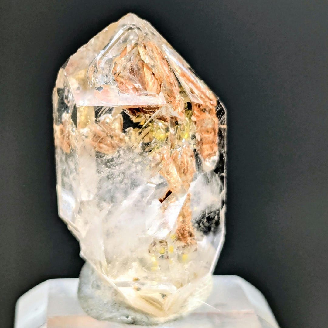 Lustrous Fire Fly Quartz, Skeletal Structure, Petroleum Inclusions - Etsy