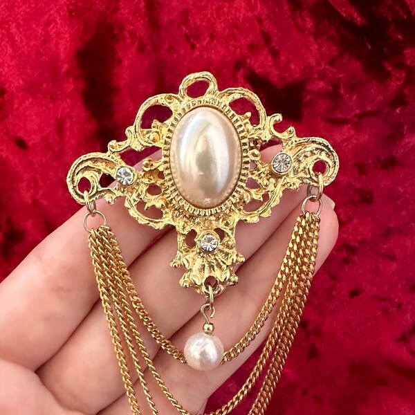 Collar Brooch - Etsy