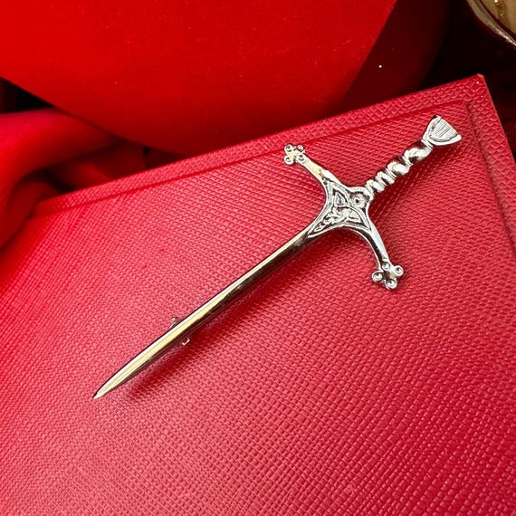 vintage Scottish sword dagger kilt pin, collectible s… - Gem