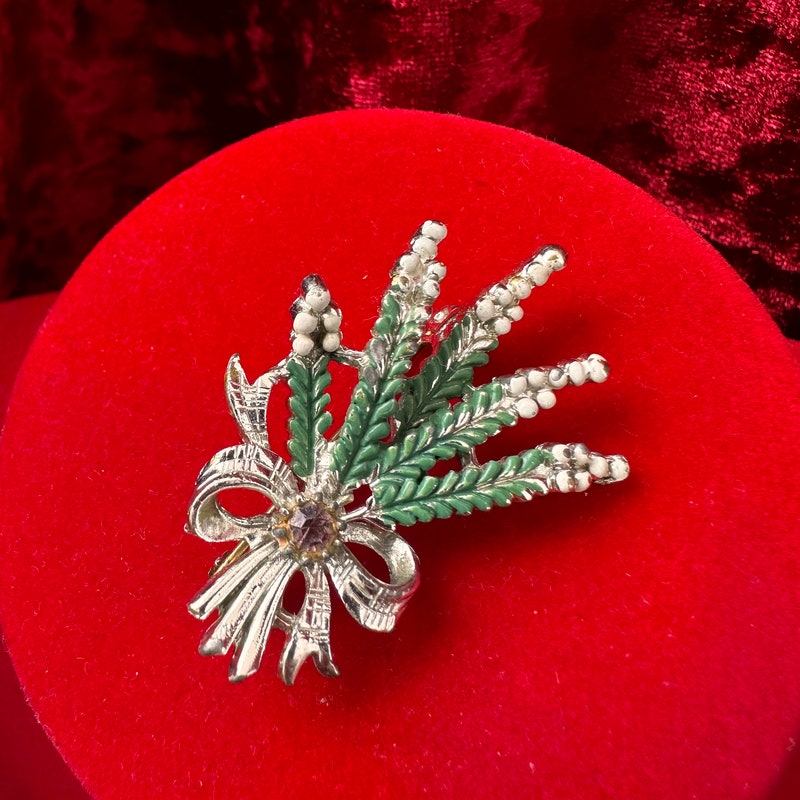 Exquisite Brooch - Etsy