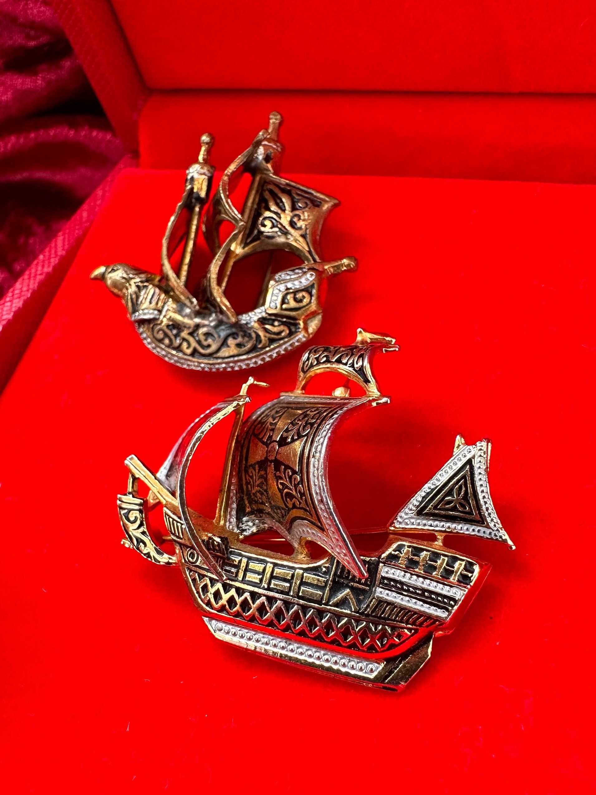Vintage Damascene Toledo Galleon Ship Brooch, Spanish Damascene ...