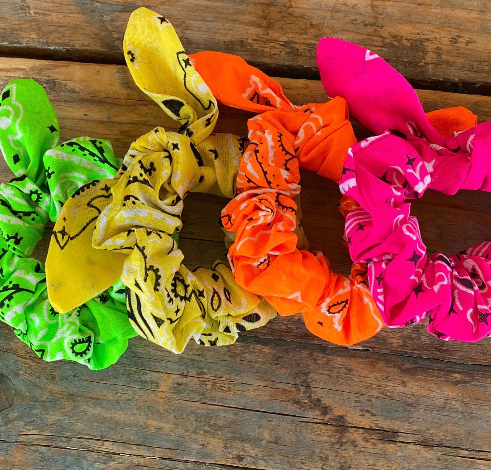 NEON Tied Bandana Scrunchie Paisley Hair Elastic Scrunchie - Etsy