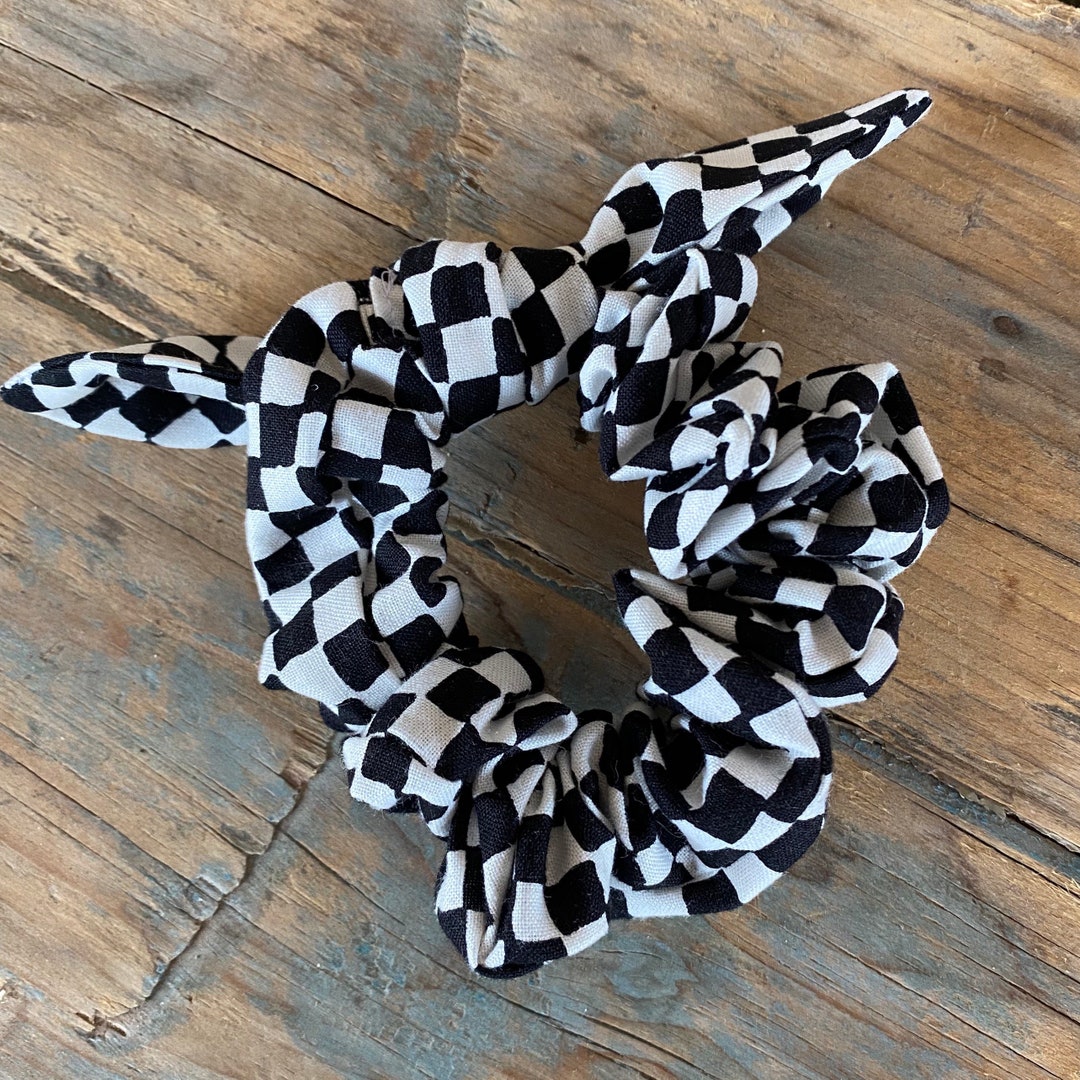 Squiggle Checkerboard Scrunchie Hair Tie, Checker Hair Scrunchie, Black ...