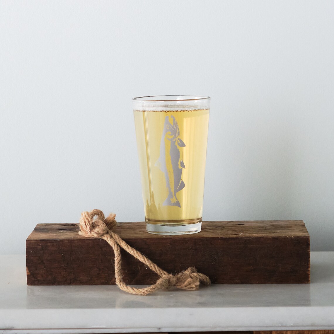 Fish Fry Pint Glassware SET of 4 Crappie Sunfish Walleye - Etsy
