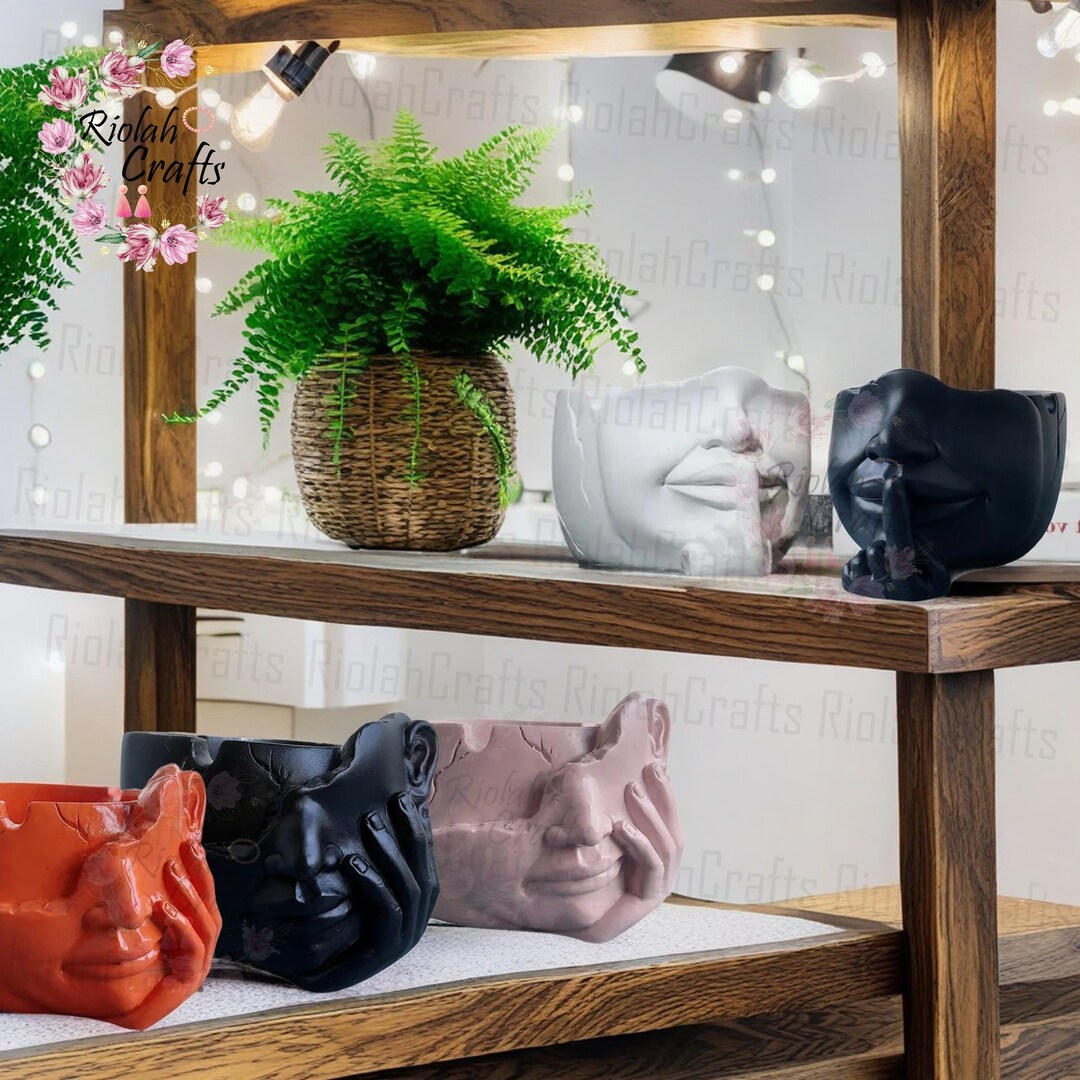 Artistic Thinker and Quiet Posture Ceramic Ashtray, Gray/white/black ...