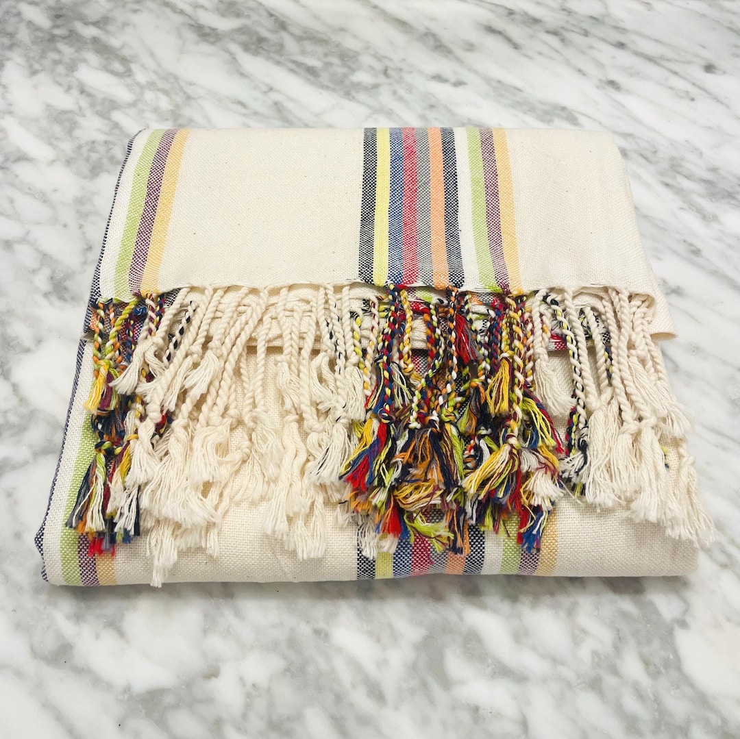 Handwoven Turkish Cotton Peshtemal | Traditional Handloom Weaving Towel ...