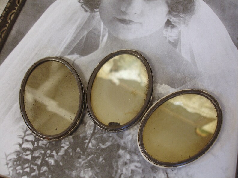 Vintage Celluloid Photo Pocket Mirror Circa 1920s Man in Front - Etsy