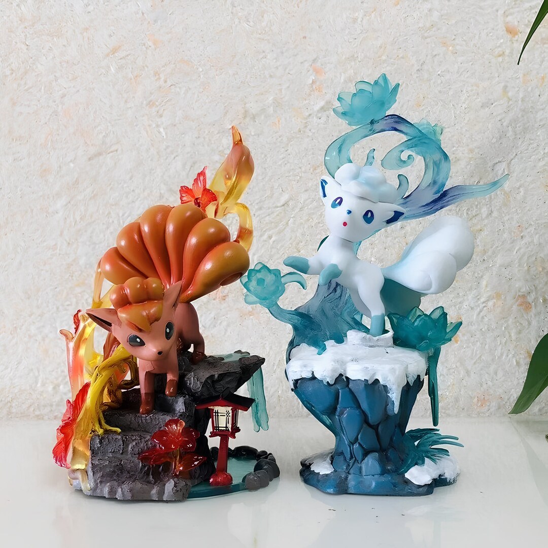 15 Cm Figurine of ALOLAN VULPIX & VULPIX / Alolan Vulpix and Vulpix ...