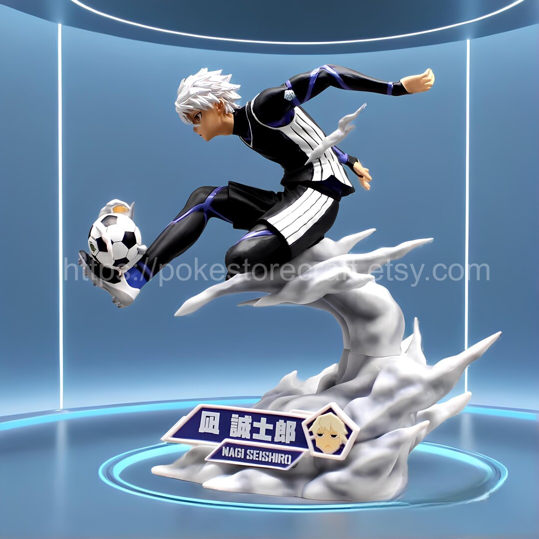 Nagi Seishiro FIGURINE / 8.2 Inches (21cm) / BLUE LOCK Figurine ...