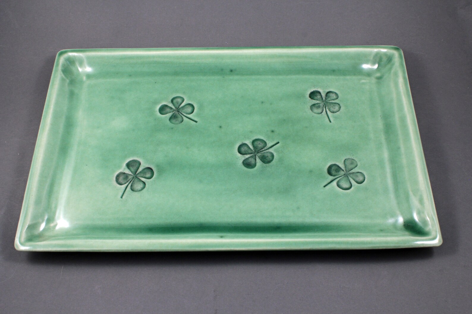 Large 4 Leaf Clover Platter - Ceramic Serving Platter - Etsy
