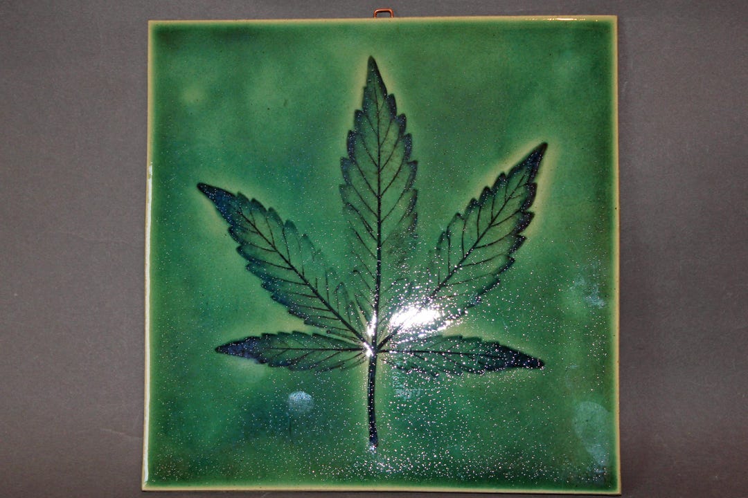 Marijuana Leaf 7"x7" Hanging Tile - Etsy