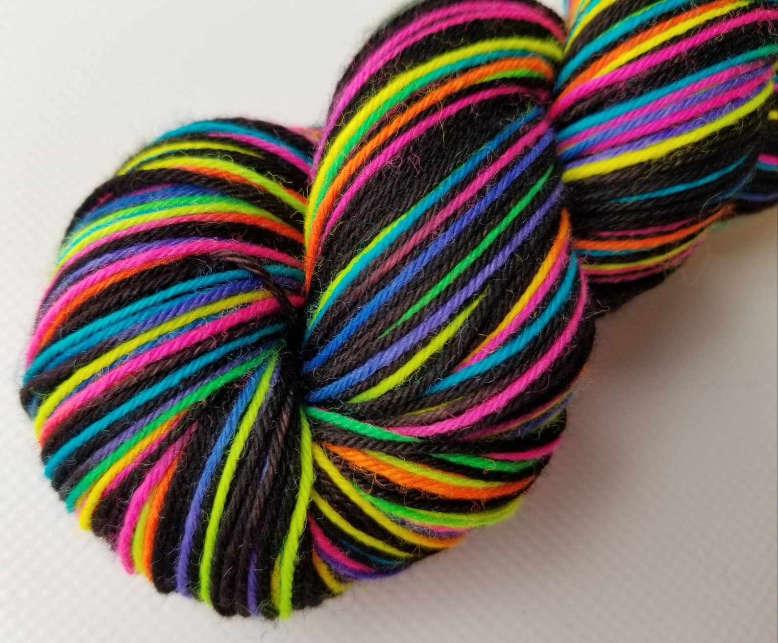 Hand Dyed Fluorescent Sock Yarn Superwash Merino Nylon Fingering NEON ...