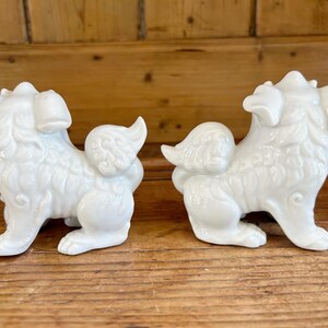 Vintage Pair of White Chinese Foo Dogs Blanc De Chine - Etsy